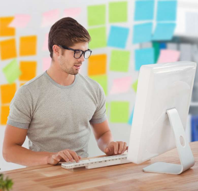 Hire Website Designers, Hire Web Designer - Orangemantra